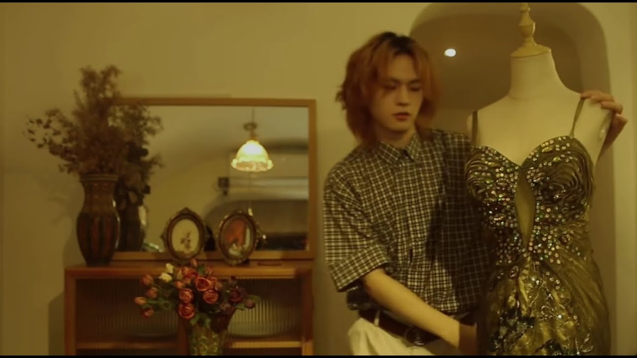 ASMR | Vintage stores introduce evening gowns and wedding dresses - YouTube