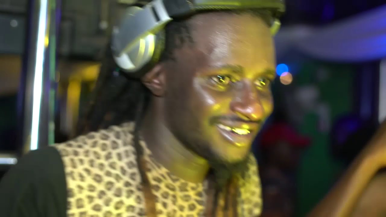 REGGAE BOYZ LIVE @ SIGNATURE ELDORET - YouTube