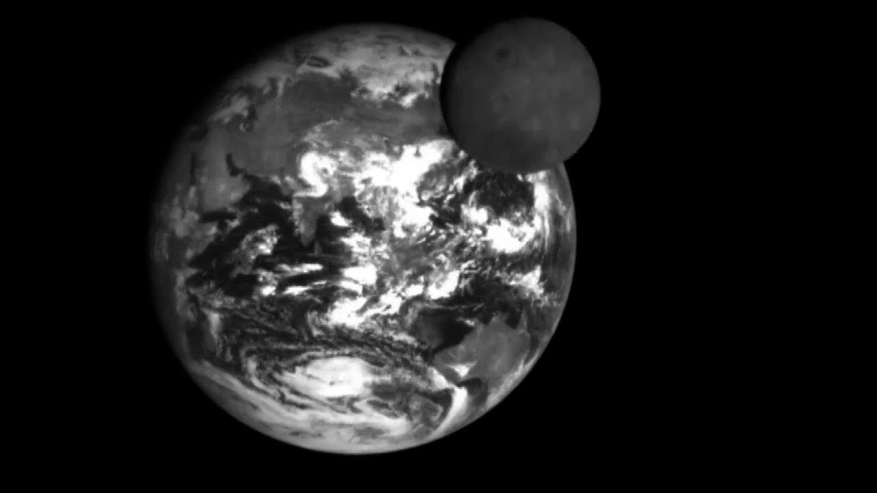 S. Korean lunar orbiter Danuri sends messages, images from space to ...