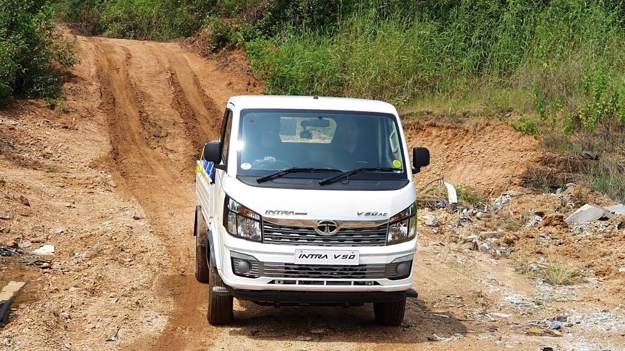 Tata Intra V50 Off Road Experience - YouTube