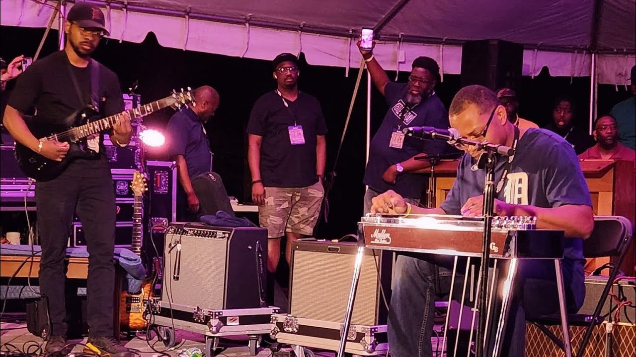 Fatman McKinney and his wife (Sacred Steel Summit) - YouTube