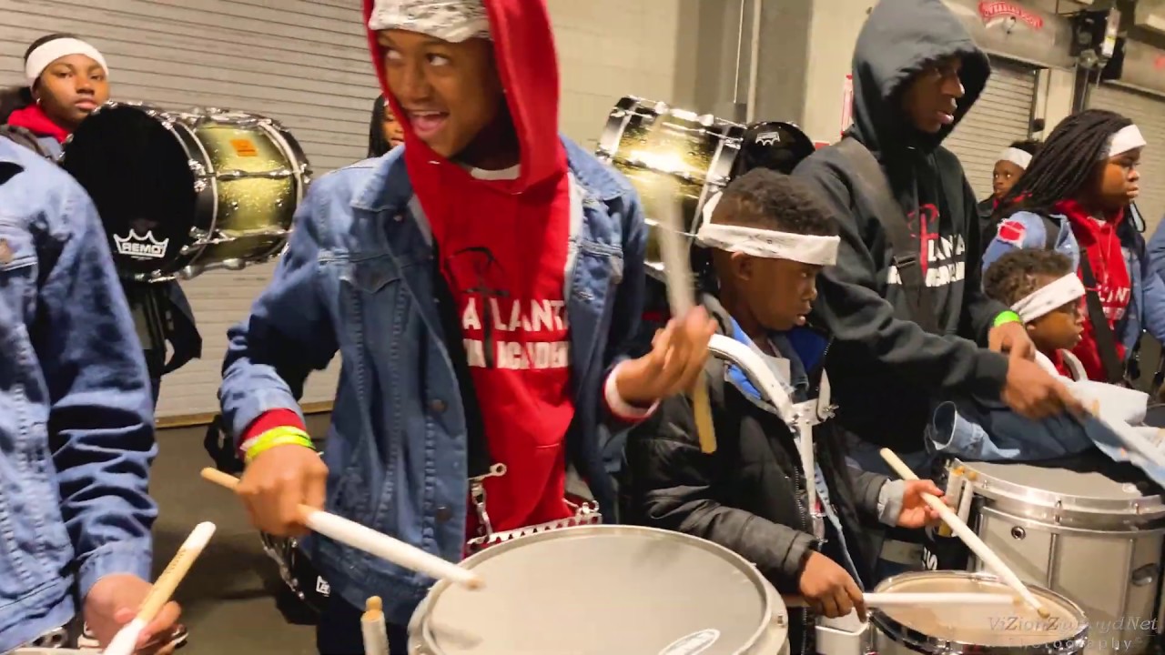 Atlanta Drum Academy Drum Line NBA Half Time Show - YouTube