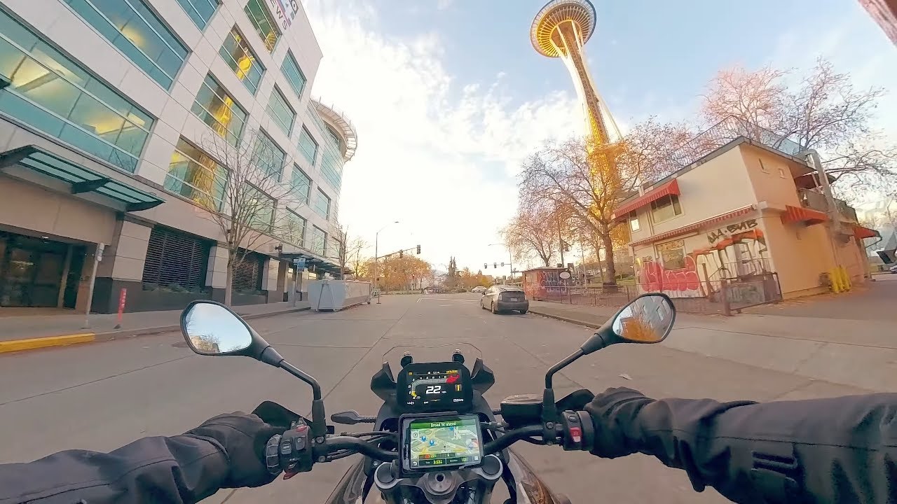 BMW F750GS | Seattle Space Needle Ride [4K] - YouTube