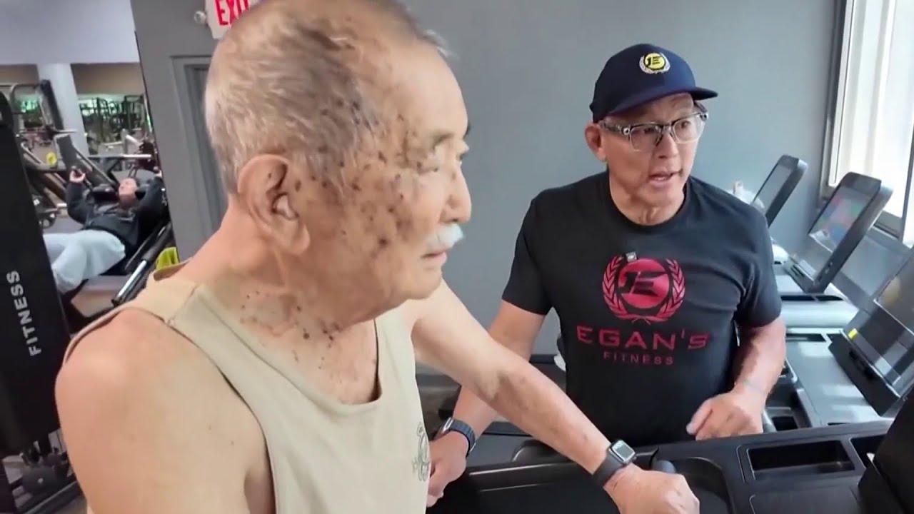 98-year-old man hits the gym - YouTube