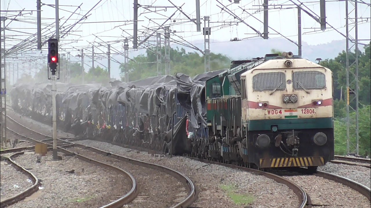 SHARP CURVE & NON STOP Honking Trains | Indian Railways - YouTube