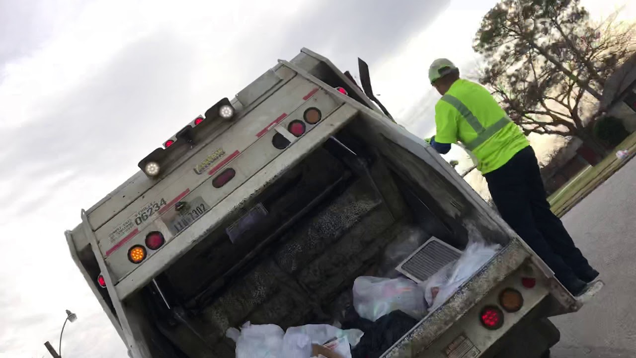 Irving Solid Waste Services Mack LEU Heil 06234 Rear End Loader Garbage ...