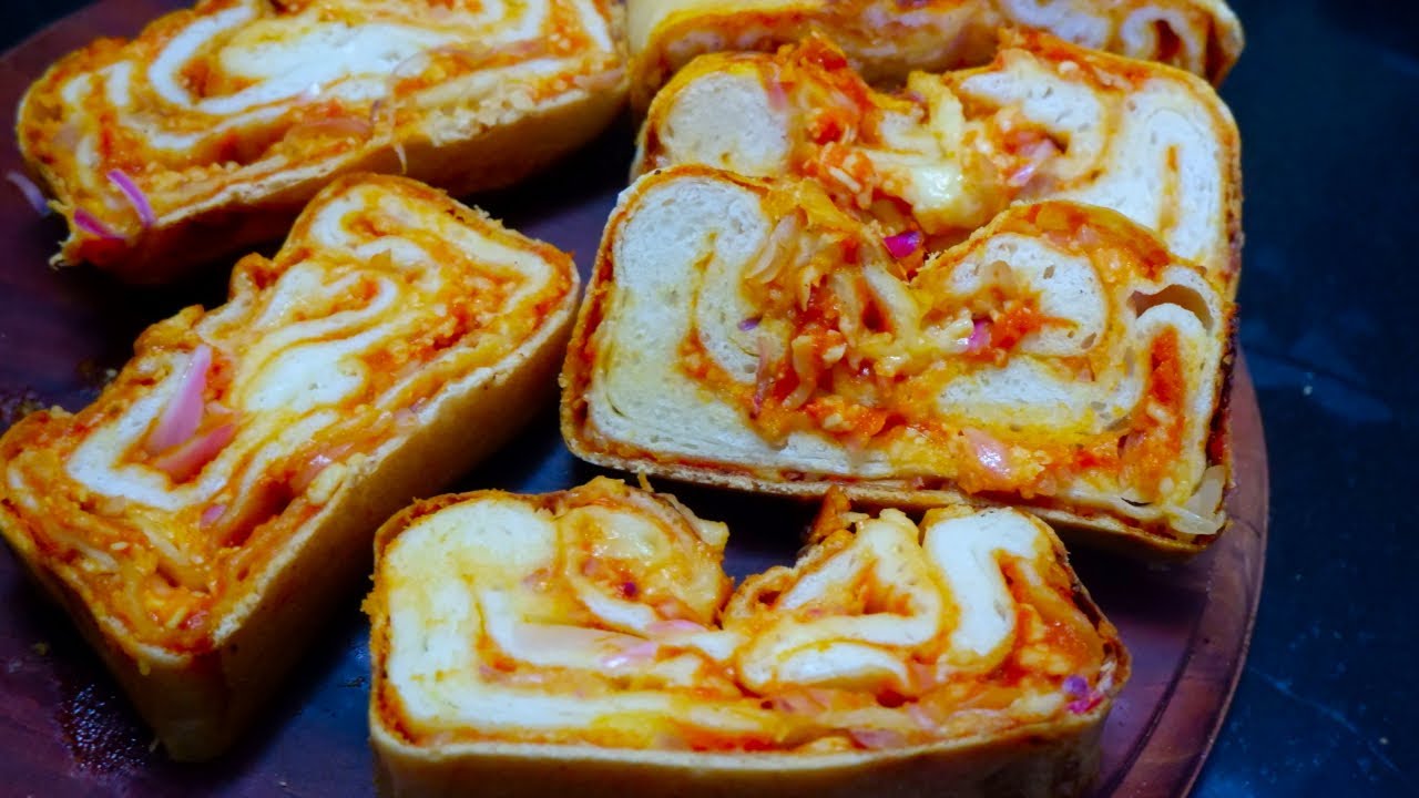 Scaccia Bread | Lasagna Bread | Pizza Bread | Savoury bread - YouTube