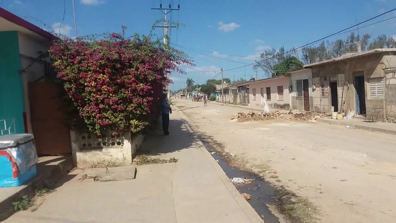 Colon matanzas cuba - YouTube