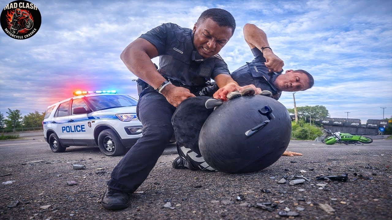 100 CRAZY & INSANE Motorcycle Crashes & Motorcycle Police Chase | Cops ...