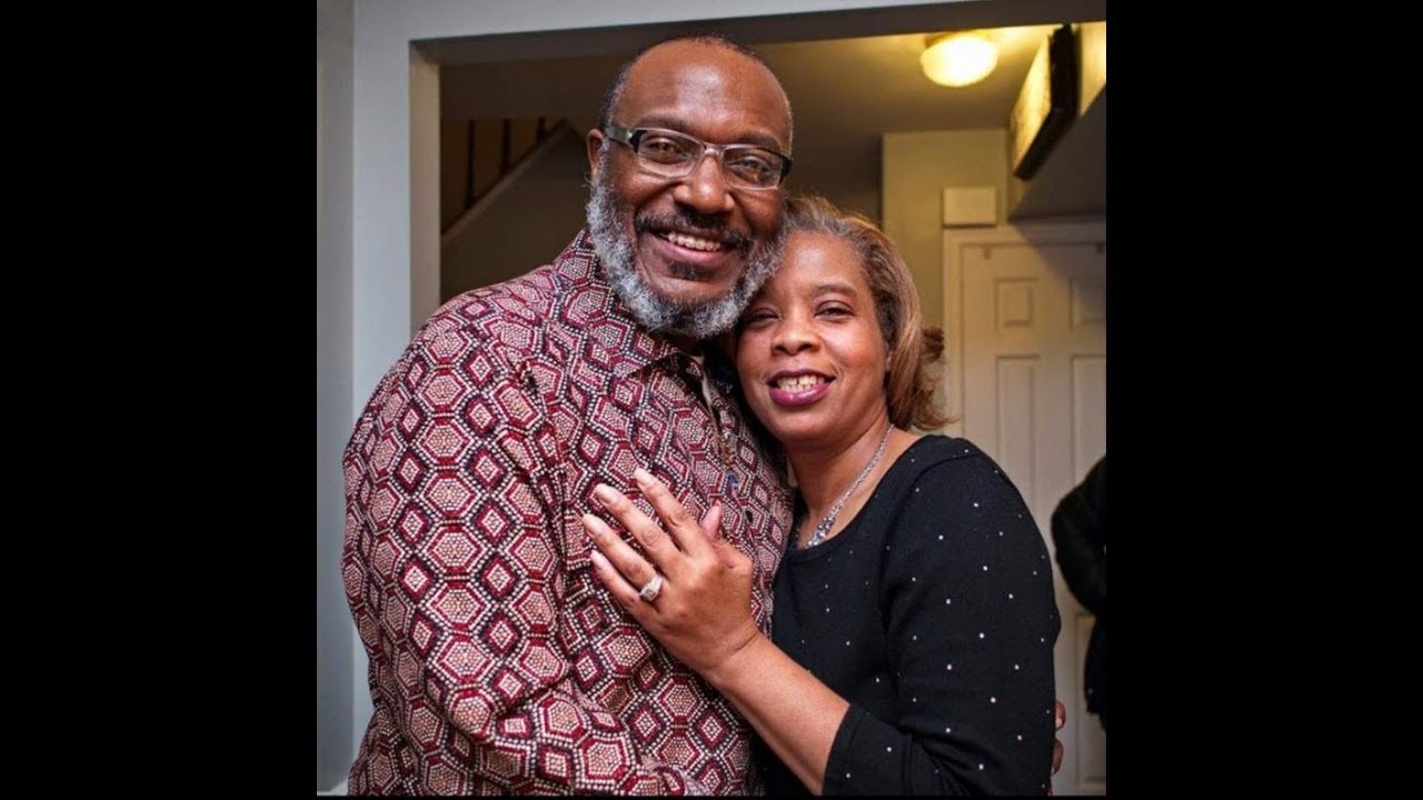 Praise medley - H Lee Joyner & Carmen Joyner (Audio) - YouTube
