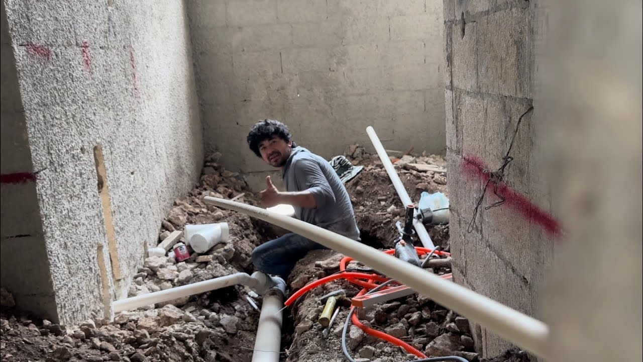 Building Dream House in Mexico | Laying water pipes in the floors for ...