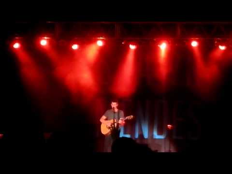 Shawn Mendes - A Little To Much