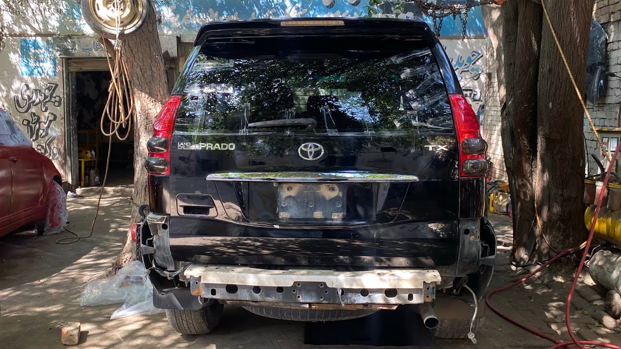 Toyota Land Cruiser prado Tx rear screen change - YouTube