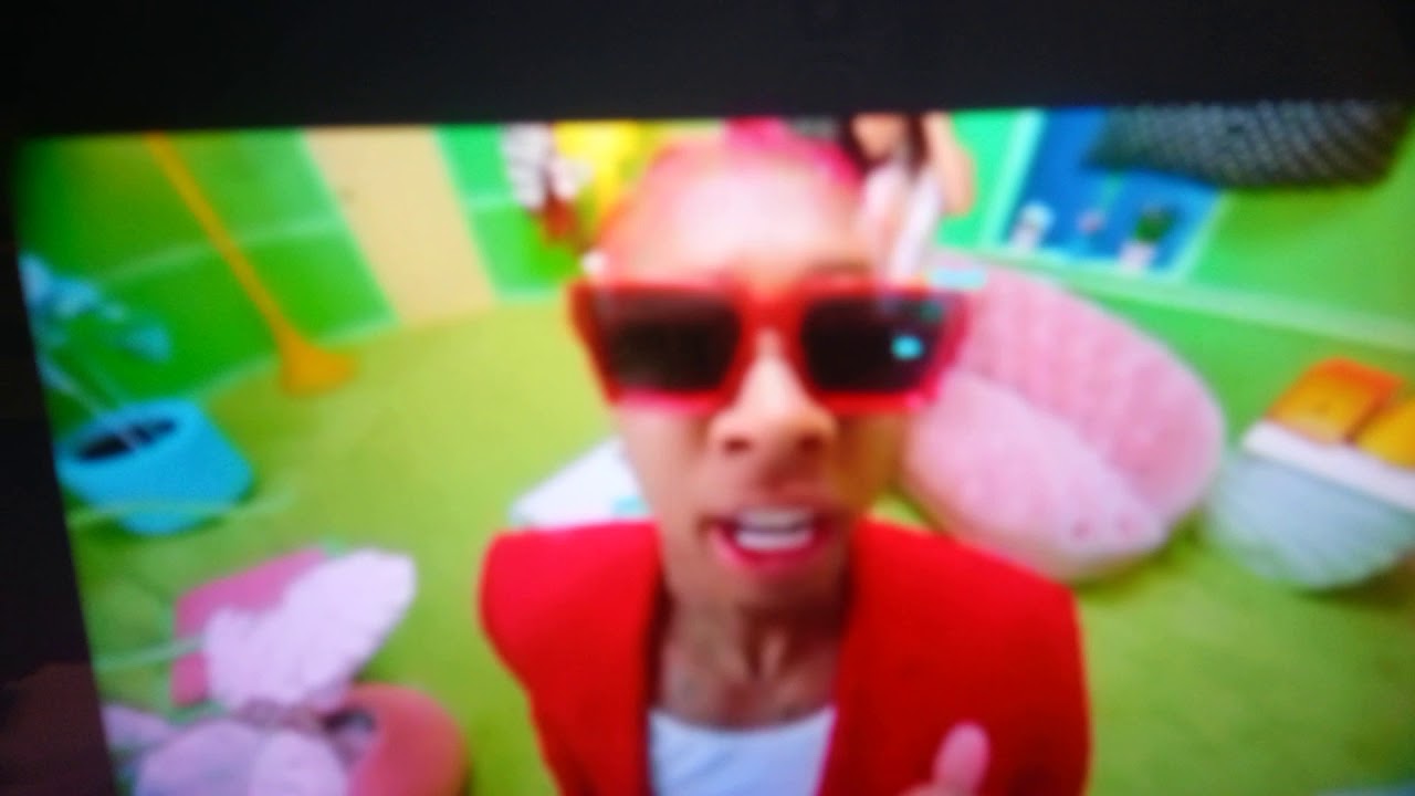 Tyga gif - YouTube
