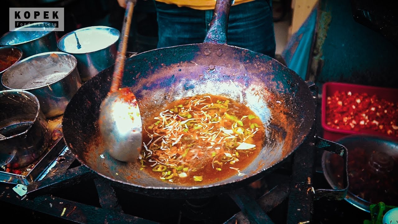 Fastfood Chicken Egg Soup Preparation | Kopek foods - YouTube