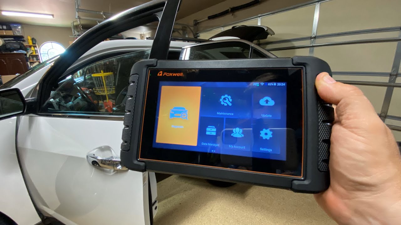 See How It Works! Bi-Directional Vehicle Diagnostic Scanner by FOXWELL ...