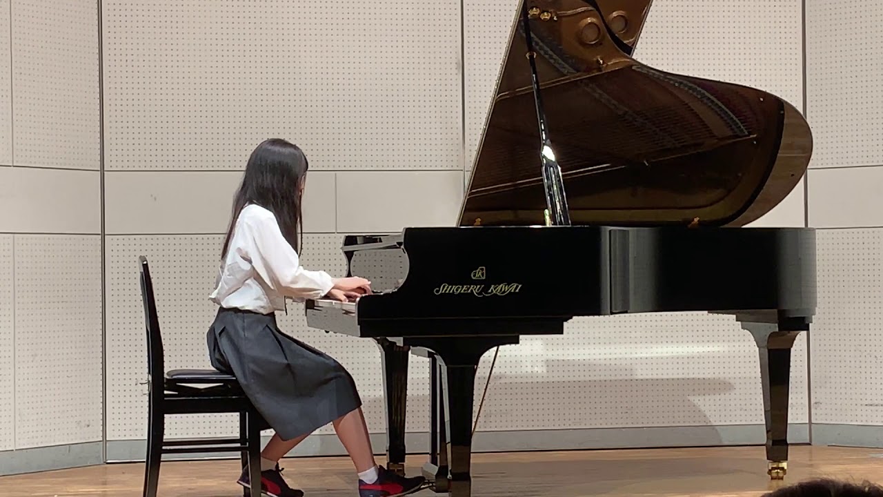 risa piano 190720 - YouTube