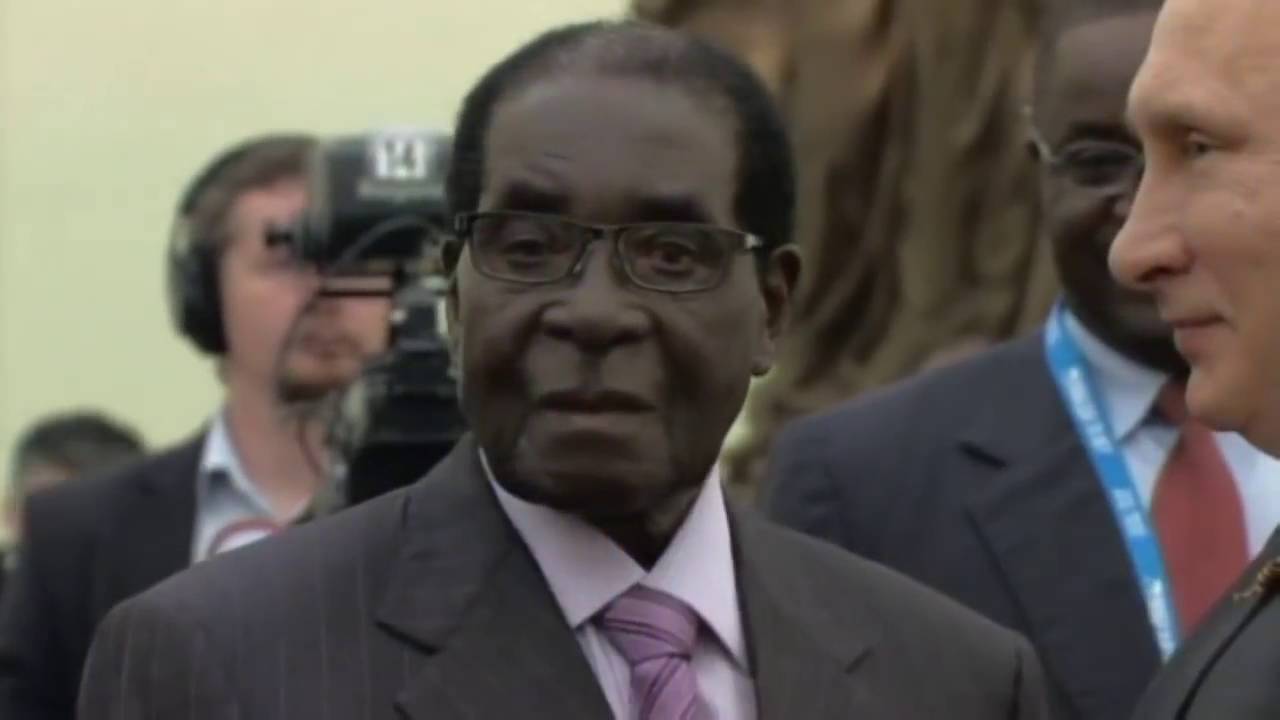 African greatest orator Robert Mugabe meets Vladimir Putin of Russia ...