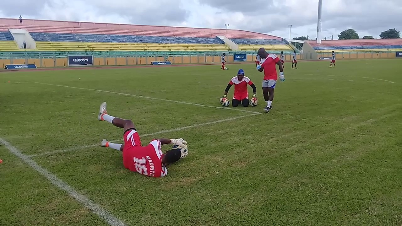 Mauritius goalkeepers national team goalkeepers warm-up with cudjoe ...