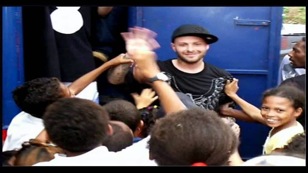 C4bal - Muleque de Rua (Legendado) - YouTube