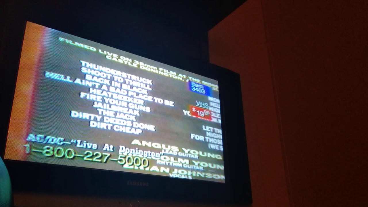 Mor Music TV featuring AC/DC - YouTube