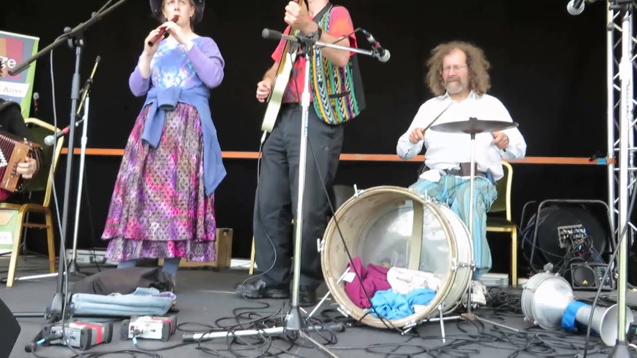 HiJinx Ceilidh Band at Ludlow Fringe Festival - YouTube