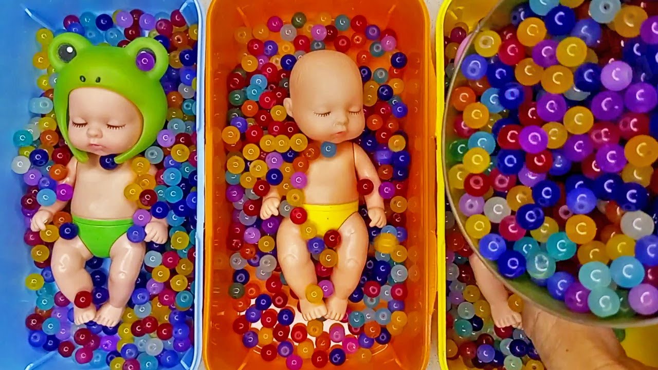 Soccer Ball Slime Challenge | 4 Minute Funny Candy Bathtub Fun - YouTube