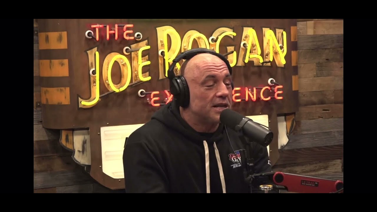 Joe Rogan knows about Pokémon Go spoofers - YouTube