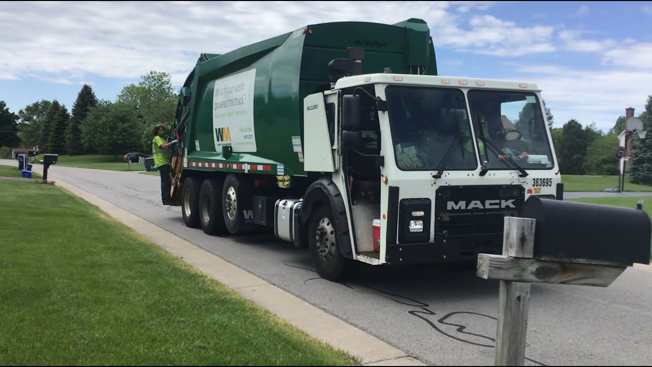 Waste Management Mack LR McNeilus Rear Loader - YouTube