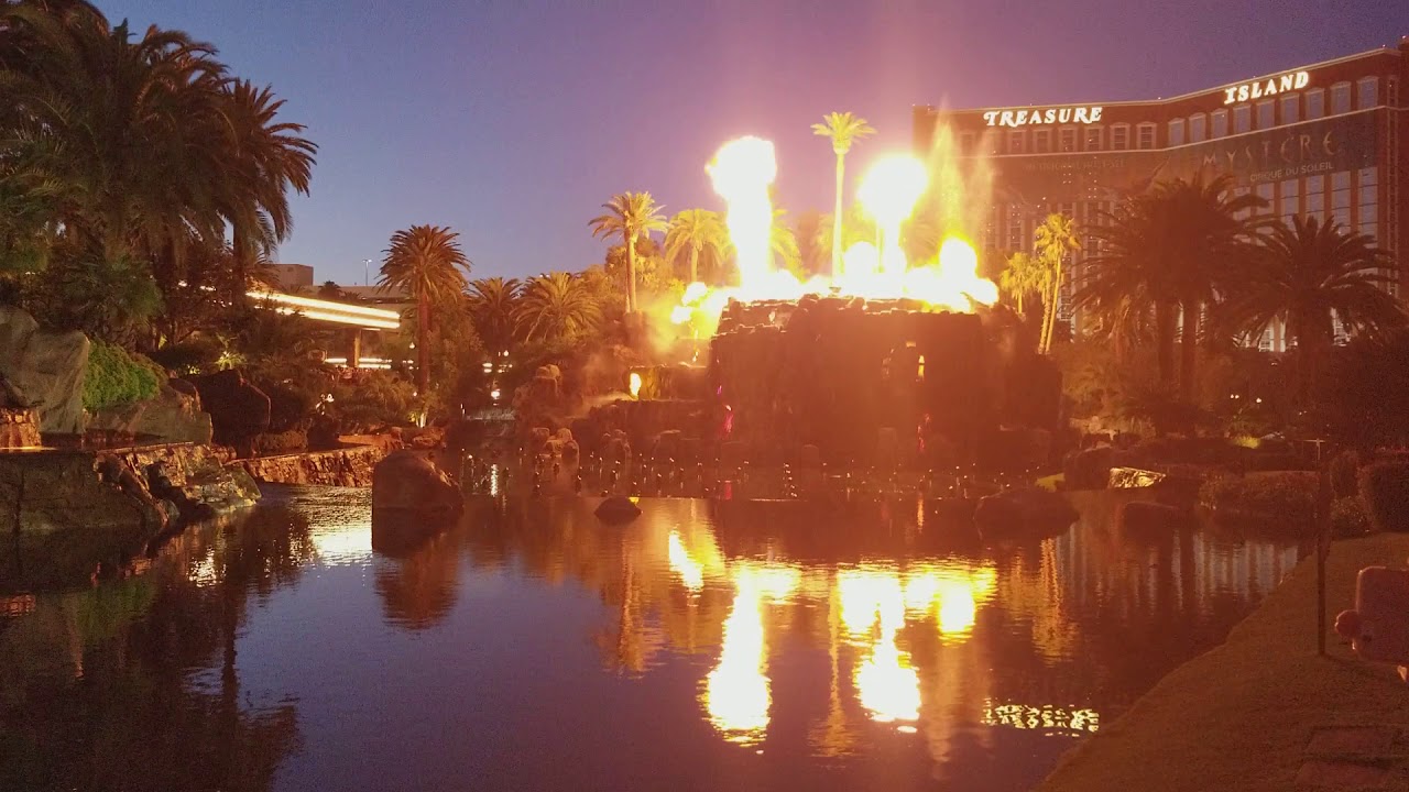 Live volcano erupting - YouTube