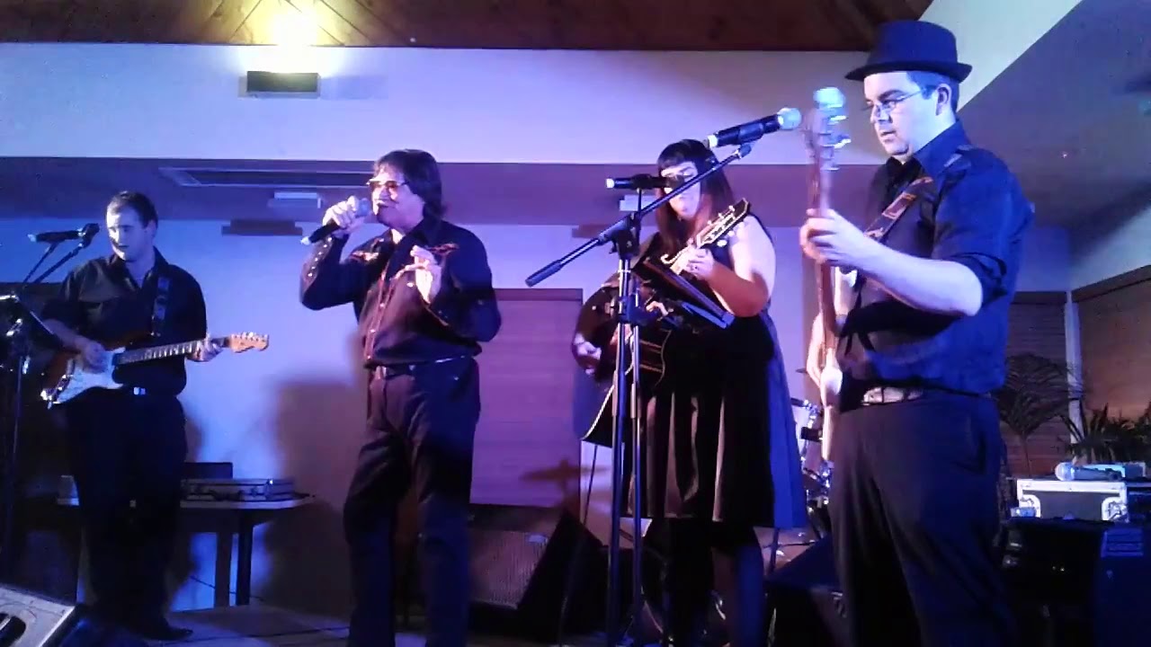 Eddie Low-Its Crying Time Again - YouTube