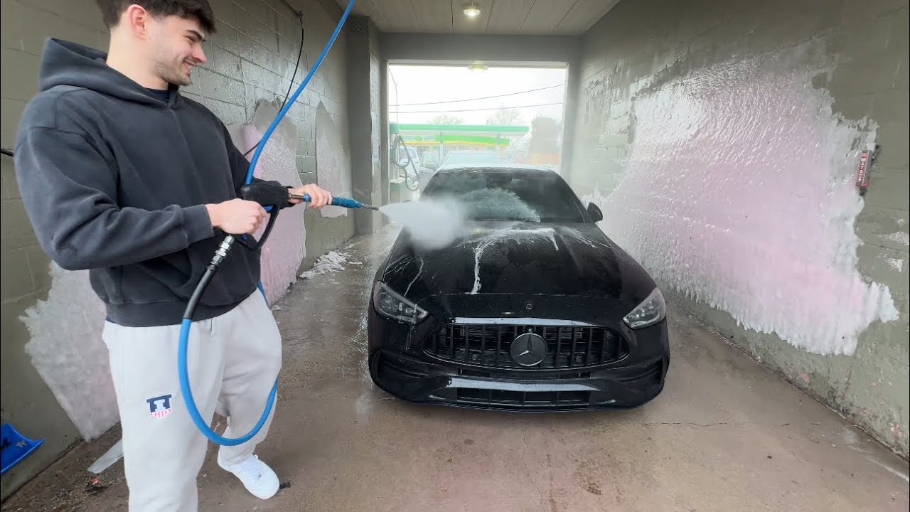 Washing the batmobile - YouTube