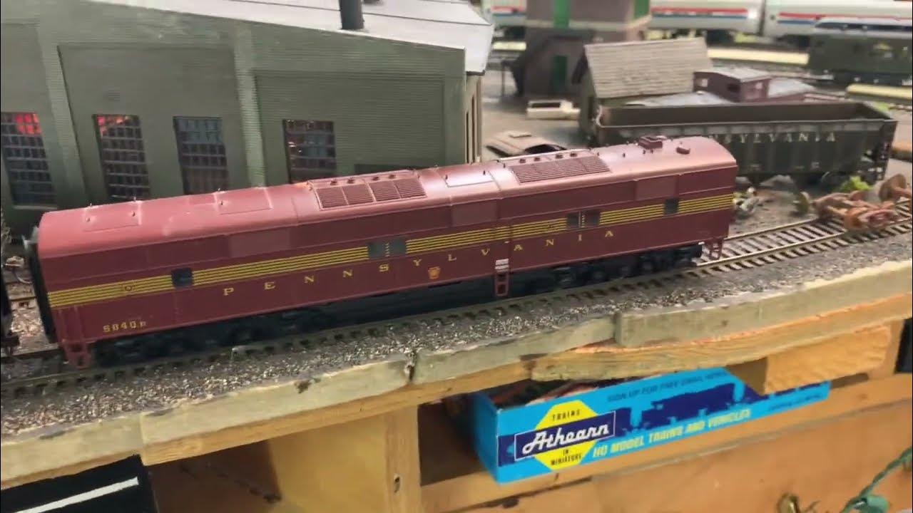Running Trains at the Nauset Model Railroad Club! - YouTube
