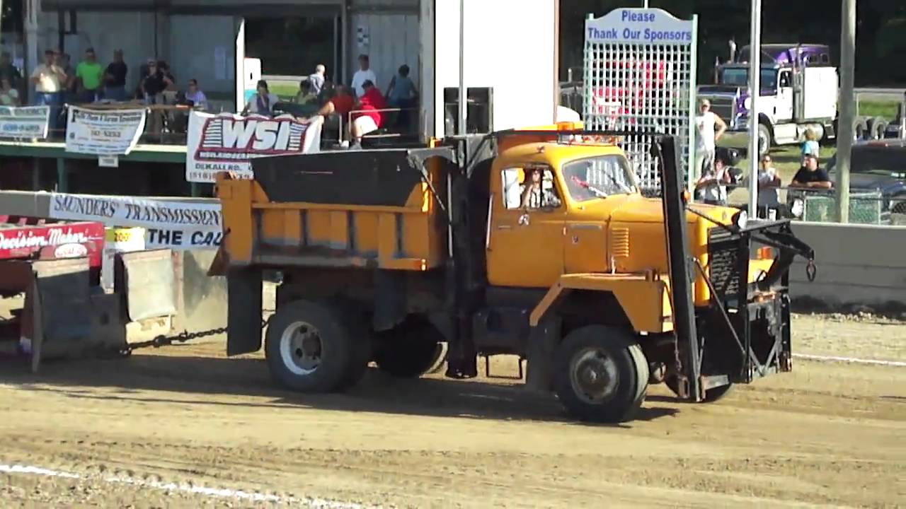 1968 International Dump Truck International 4900