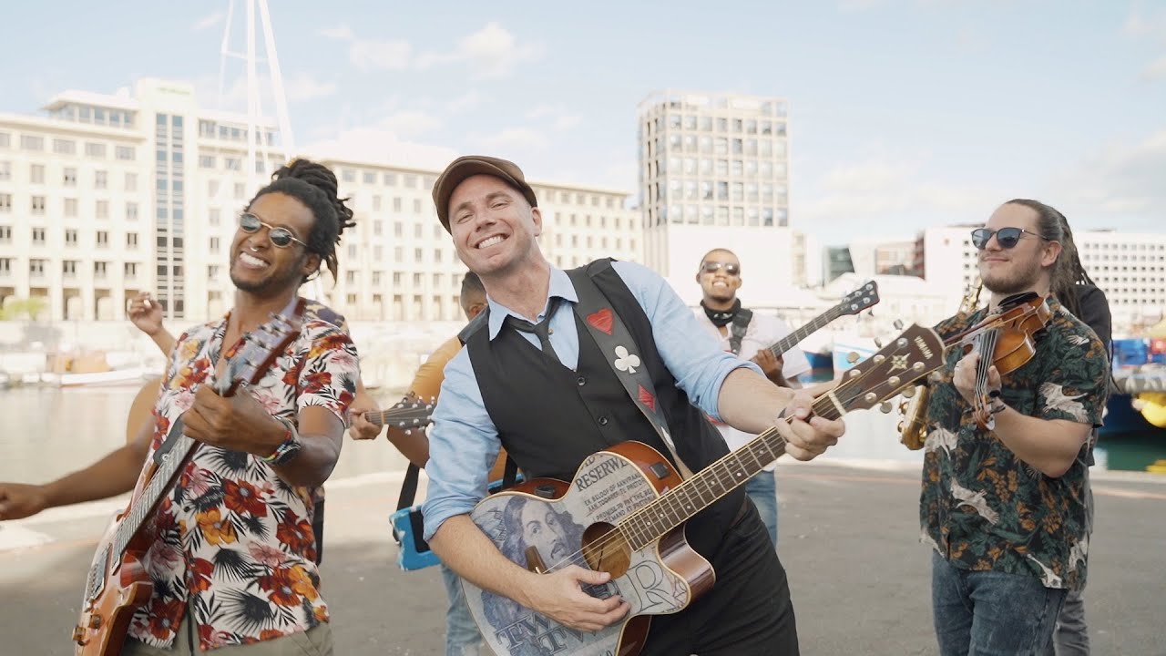 Jakkie Louw - When Africa Smiles - YouTube