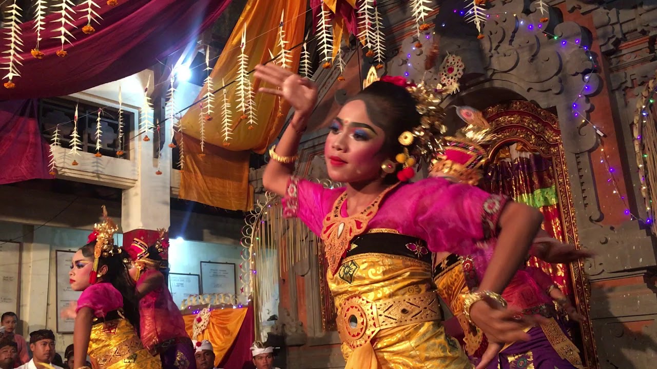 Tari Galang Bulan #STSCD - YouTube