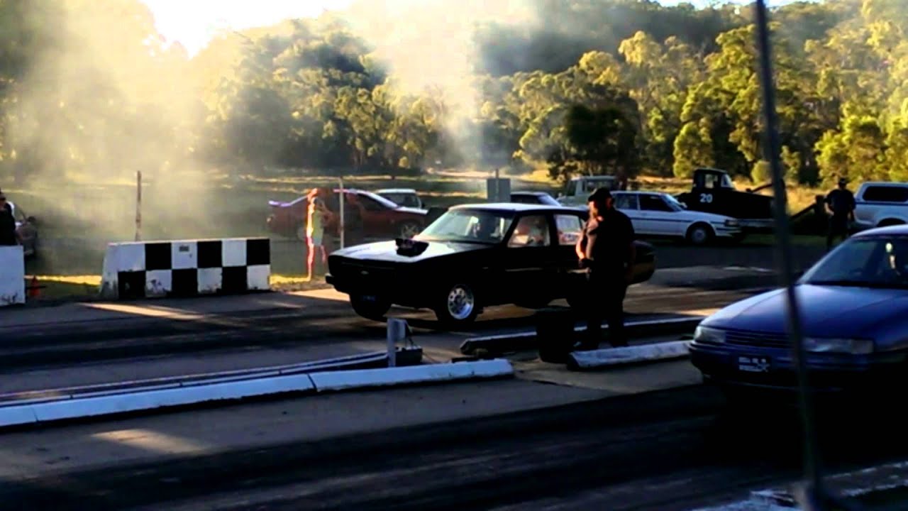Carnell Raceway Stanthorpe Drags - YouTube