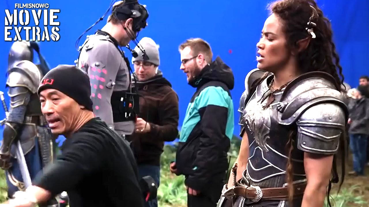 Warcraft 'Paula Patton / Garona' Featurette (2016) - YouTube