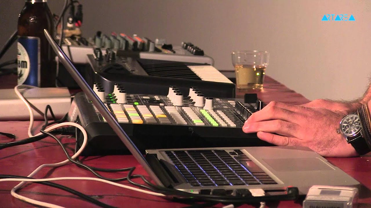 Live@Twilight #43 - MICRO BAX Live - YouTube