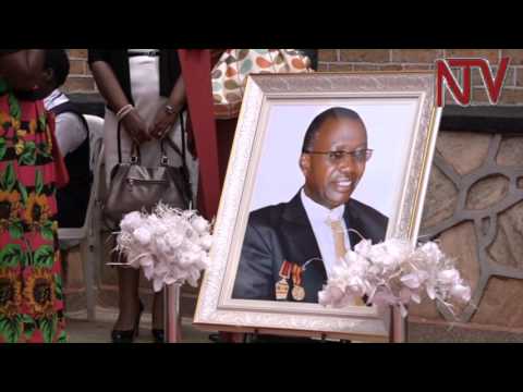Lawrence Mukiibi eulogized by friends and family - YouTube