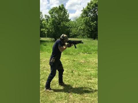 Full Auto mag dump, plus reload on the MP5 - YouTube