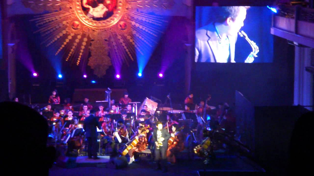 UST Christmas Concert 2011. Quadricentennial Edition. Part 3 - YouTube