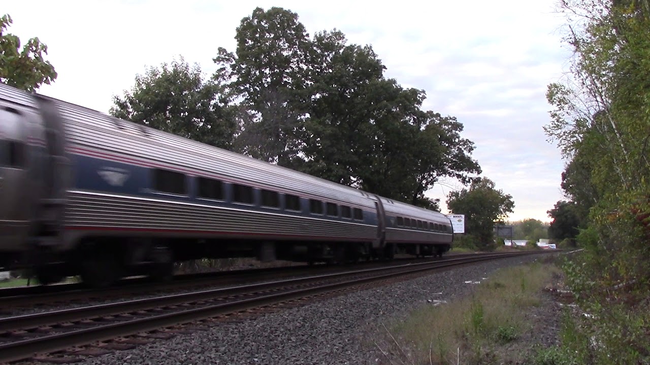 Amtrak 448 horn show and calling CP 105. - YouTube