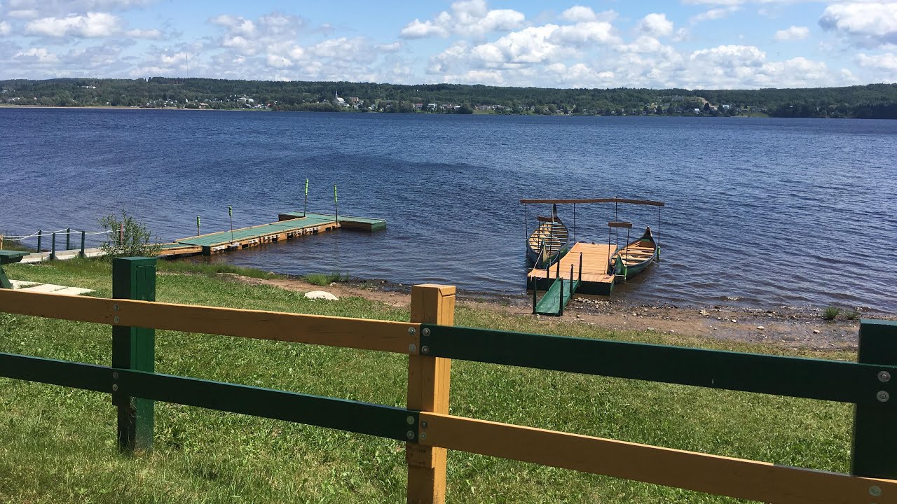 Les camps de vacances sur la corde raide - YouTube