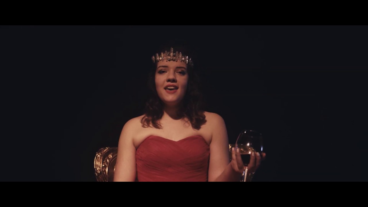 KILLER - Laura Heily [Official Musicvideo] - YouTube