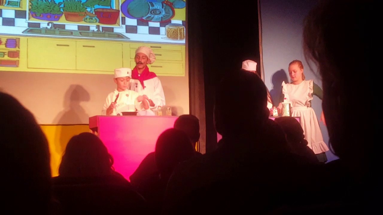 Tobin as " Chef Pisghetti" in "Curious George and the Golden Meatball ...