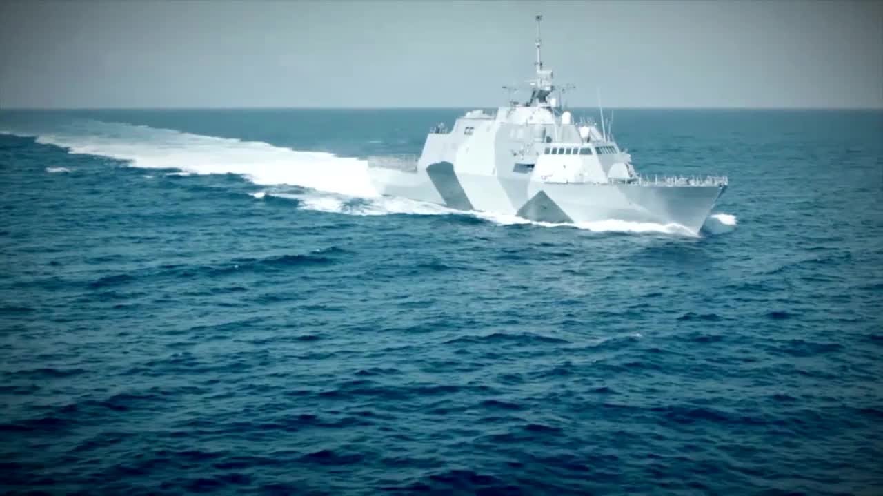 Littoral Combat Ship, USS Freedom, Gets New Camouflage Paint Job - YouTube
