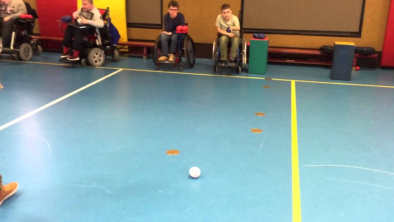 Boccia training 2 - YouTube