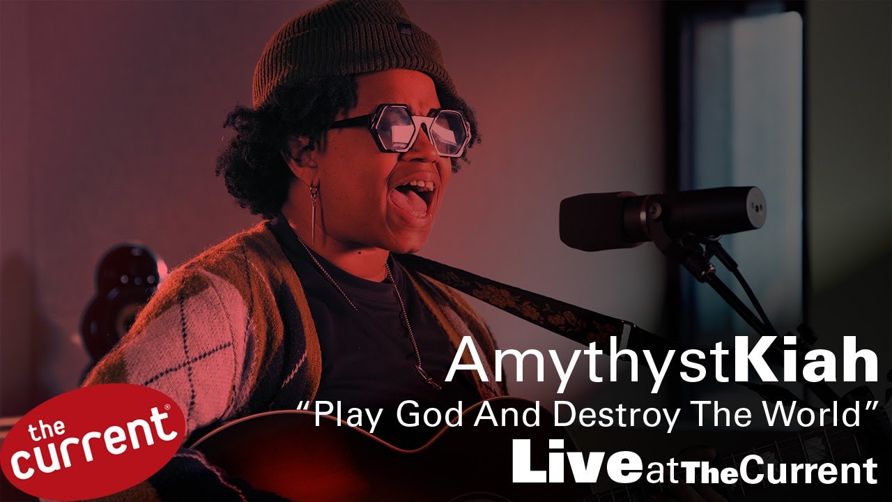 Amythyst Kiah solo acoustic performance of "Play God and Destroy the ...