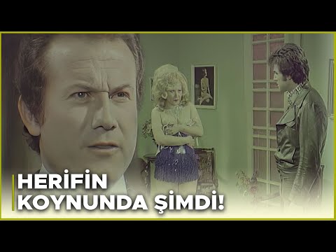 Bir Damla Kan Uğruna Türk Filmi | Salih, Mahmut'un Metresini Kaçırıyor